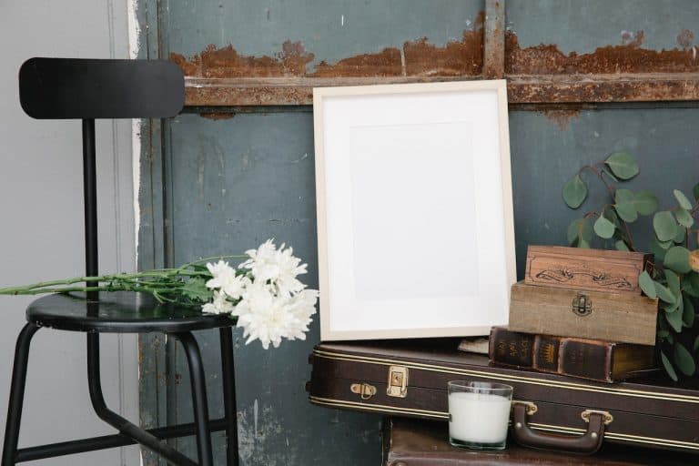 Why a Big Digital Photo Frame is Ideal for the Modern Home! | Pix-Star