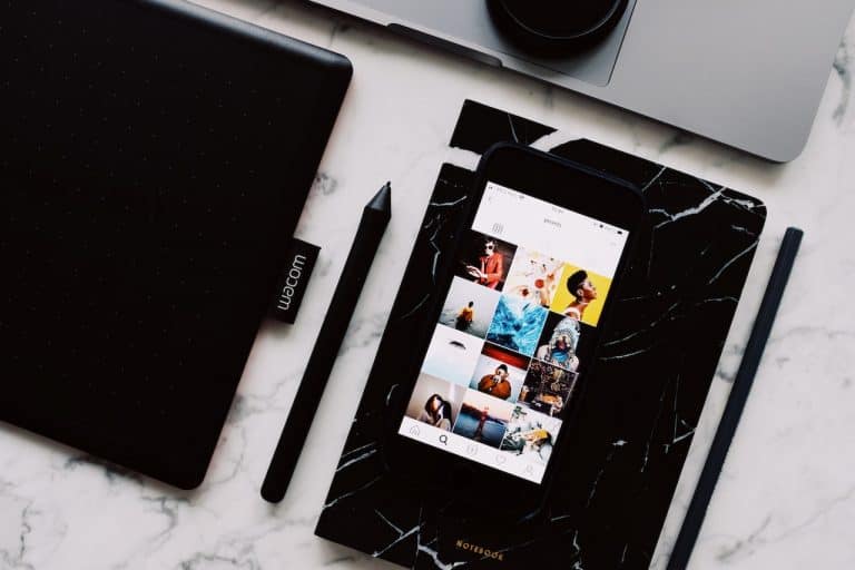 Why the Digital Photo Frame App Is So Important! | Pix-Star Blog